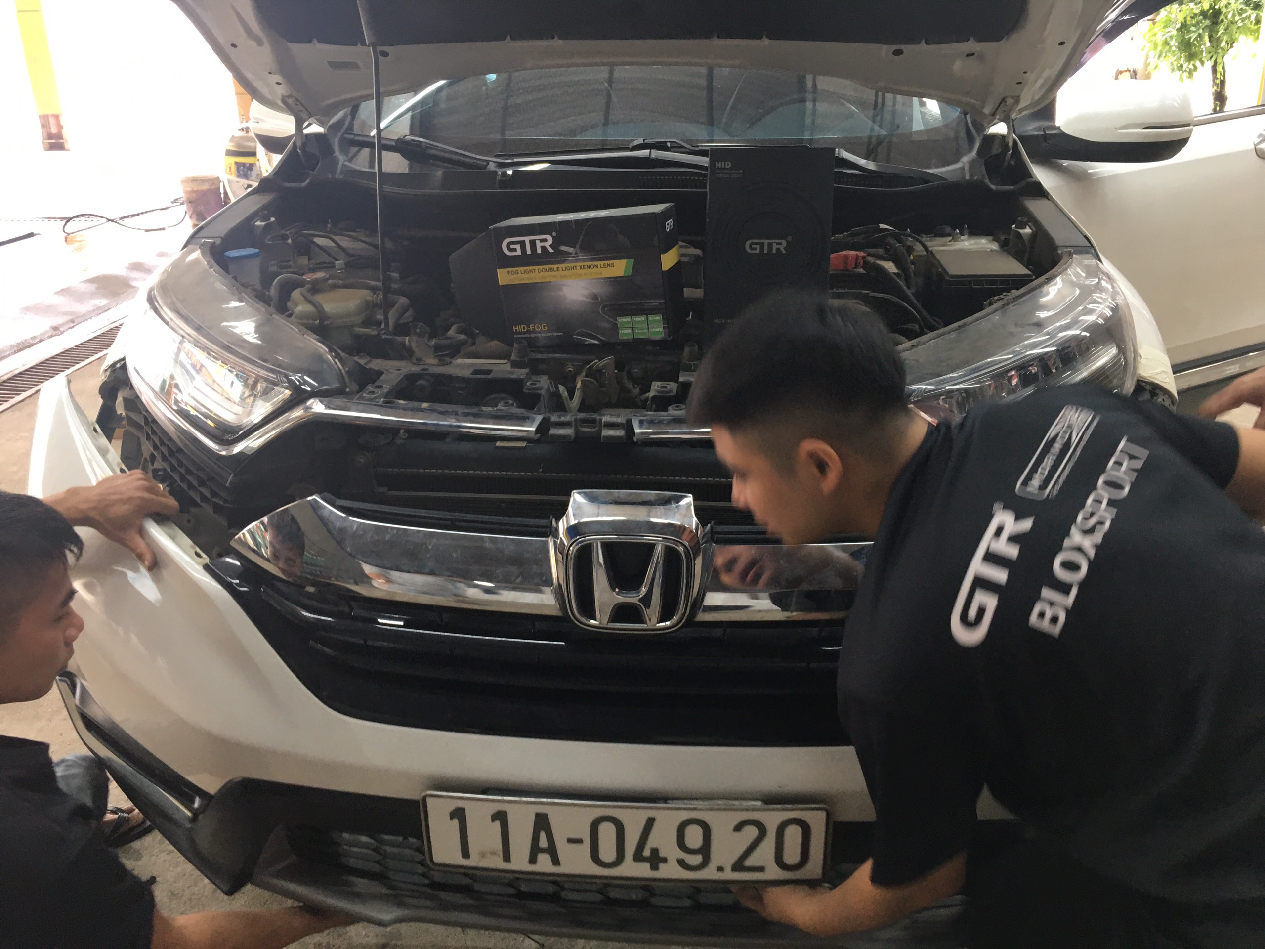 Độ đèn nâng cấp ánh sáng Bi Gầm Xenon GTR V2 tăng sáng 180% xe Honda CRV